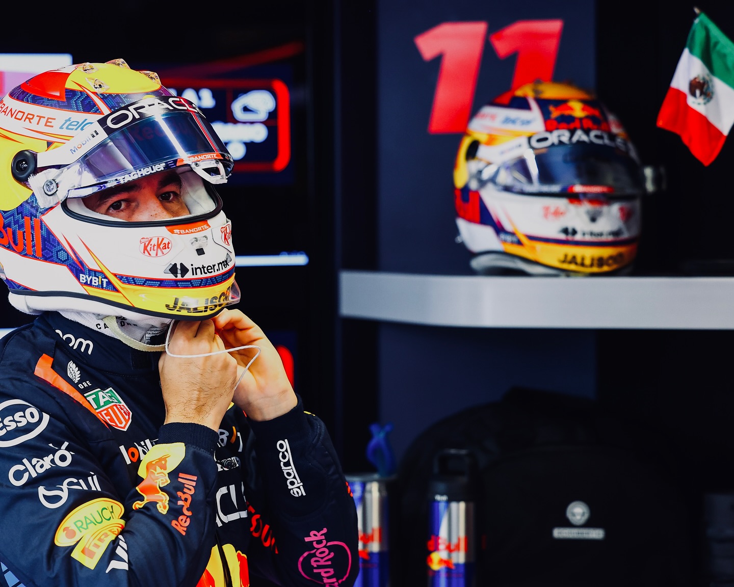 Checo Pérez anuncia su salida de Red Bull tras cuatro años de éxitos y ...